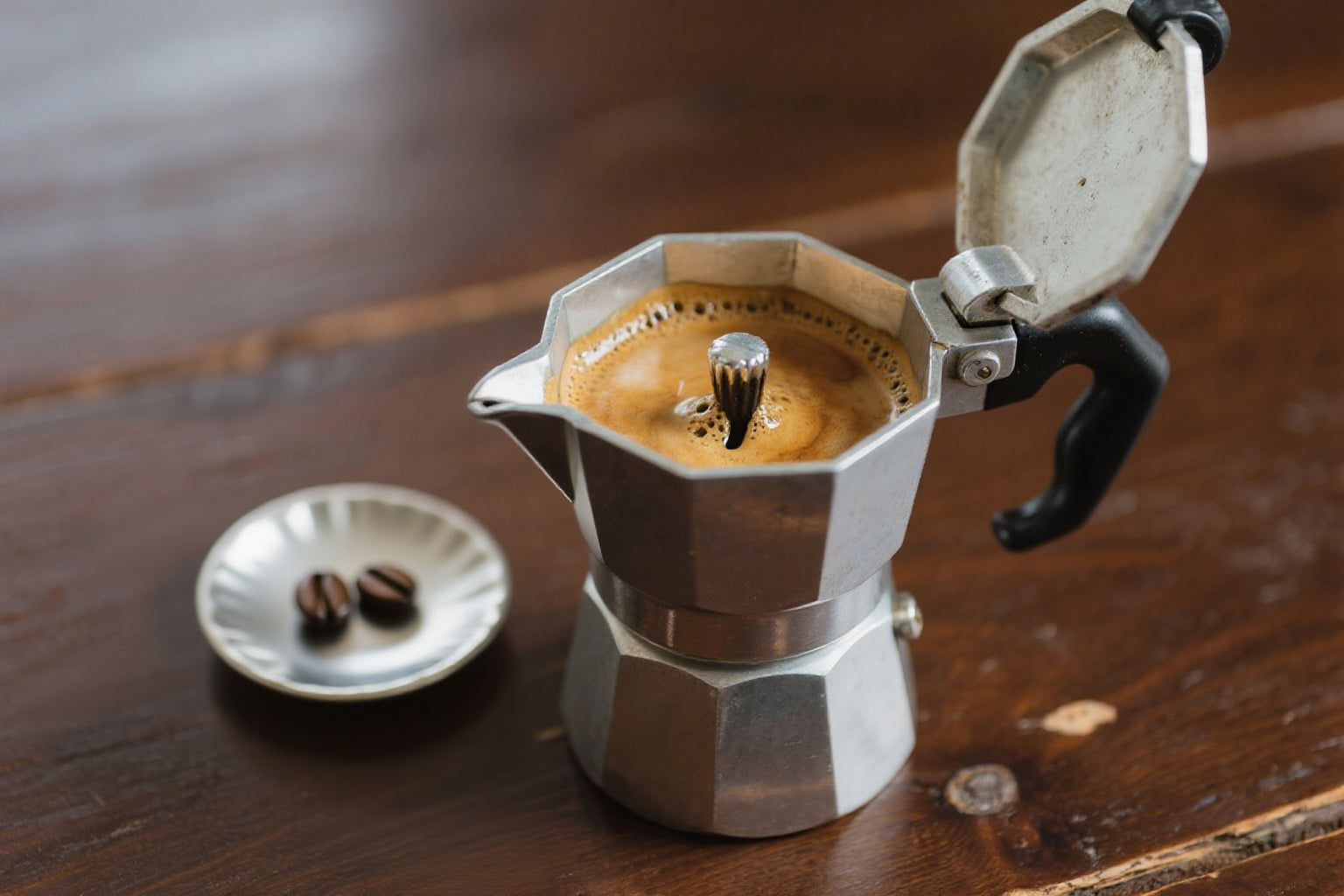 Moka Pot Mastery:How to Avoid Burnt Coffee and Achieve Espresso-Like C